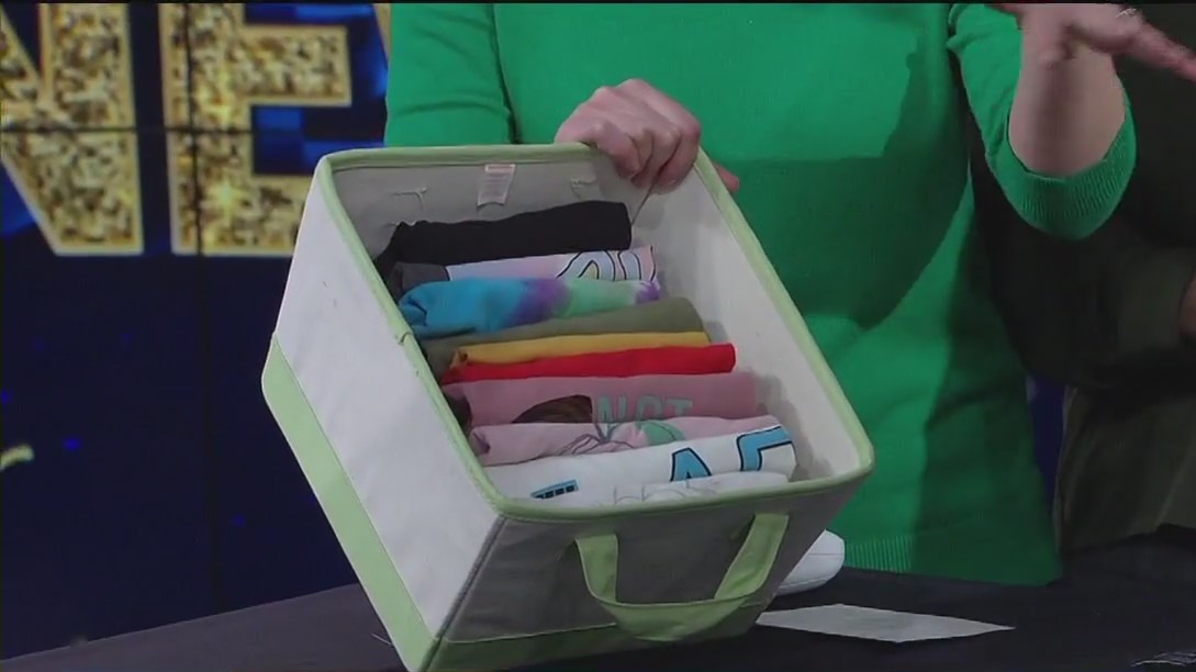 Organization hacks: Clothing 'vertical fold'; decluttering; drawer ...