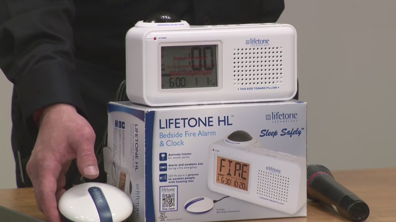 Fire alarm unveiled for Milwaukee deaf, hard of hearing residents ...
