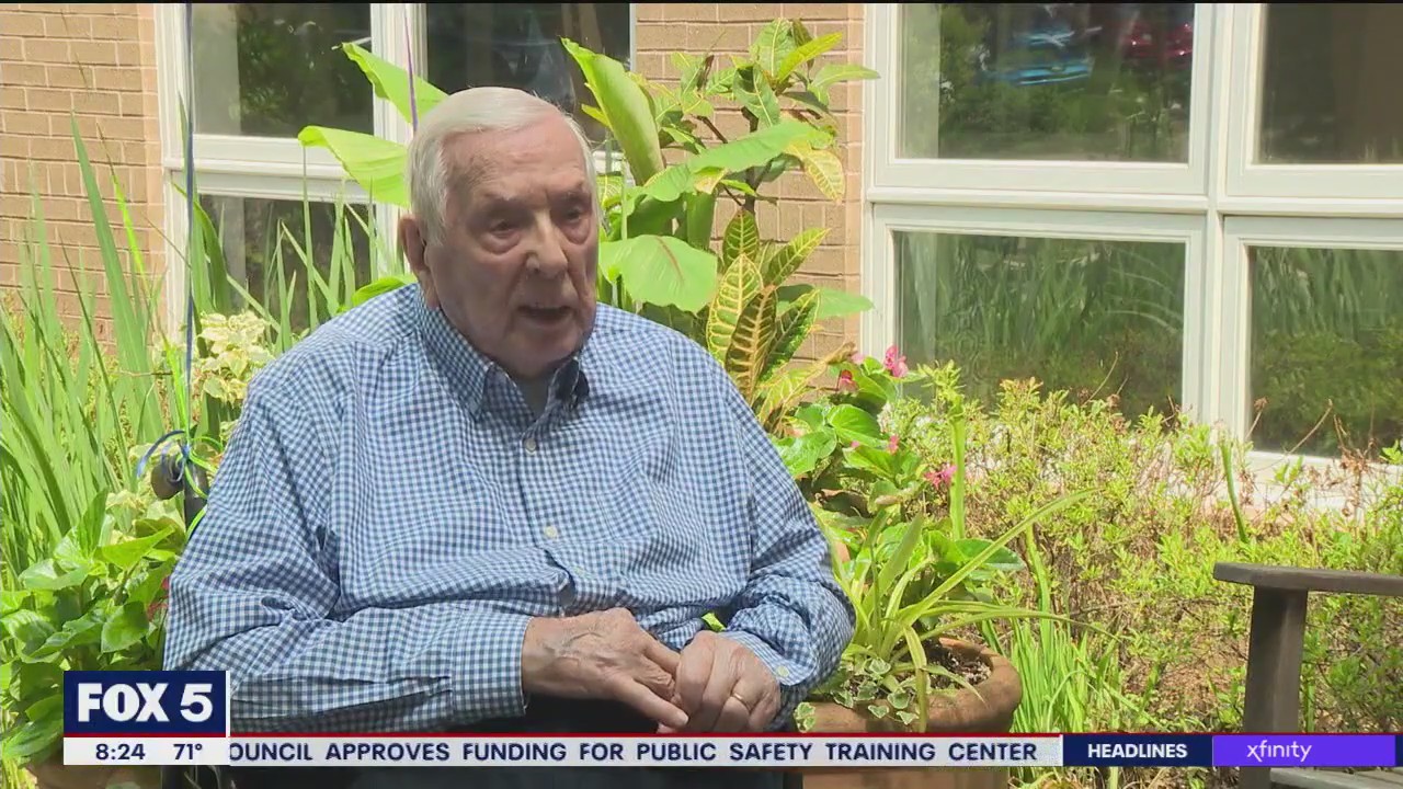 Veteran remembers WWII on D-Day anniversary | FOX 5 Atlanta