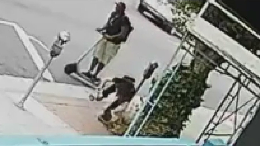 Woman hit with fire extinguisher in unprovoked attack in West LA | FOX ...