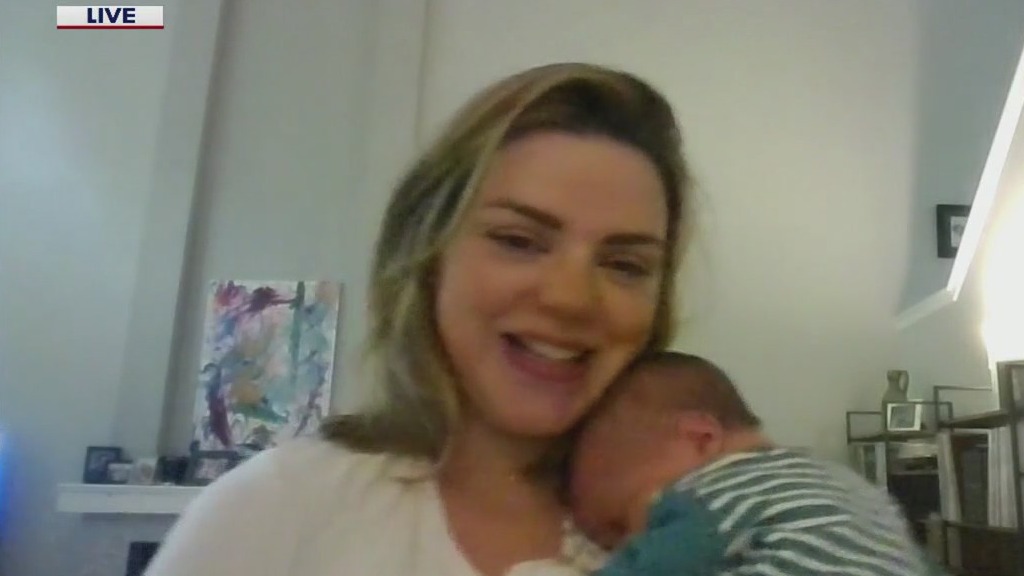 Fox 32's Elizabeth Matthews introduces baby Ozzie | FOX 32 Chicago
